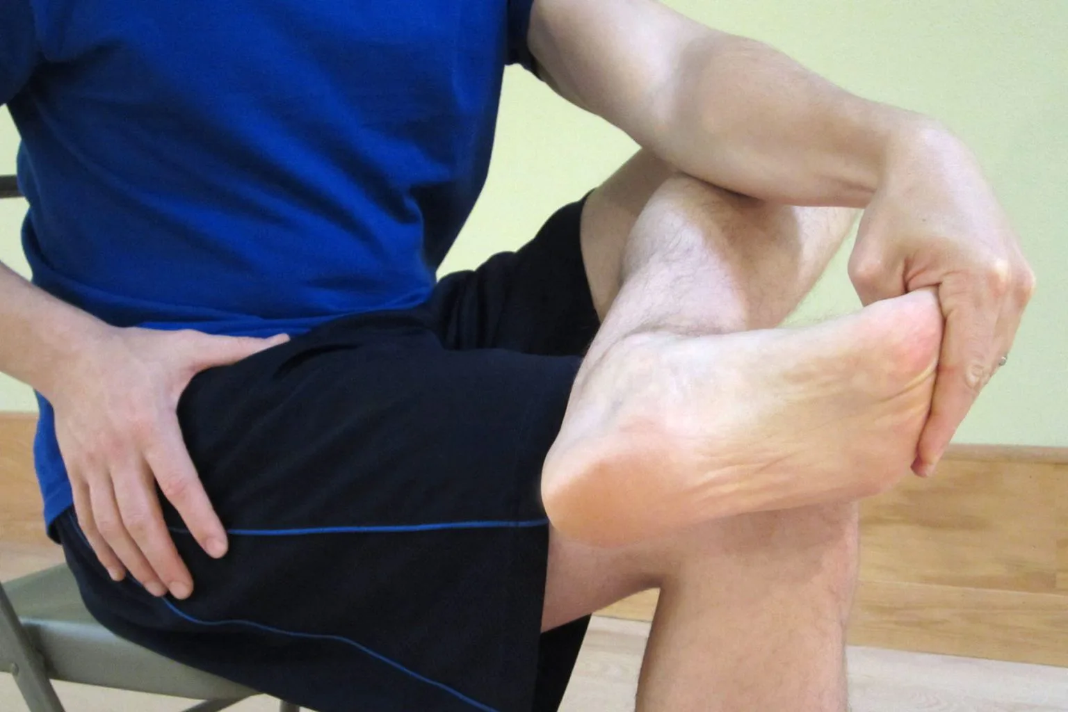Metatarsalgia (Pain in the Ball of Your Foot): Causes & Treatment